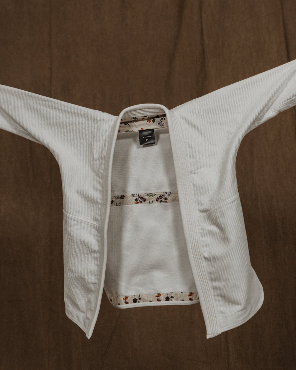 Essential Kimono (Floral Remix) – ART OF JIU JITSU